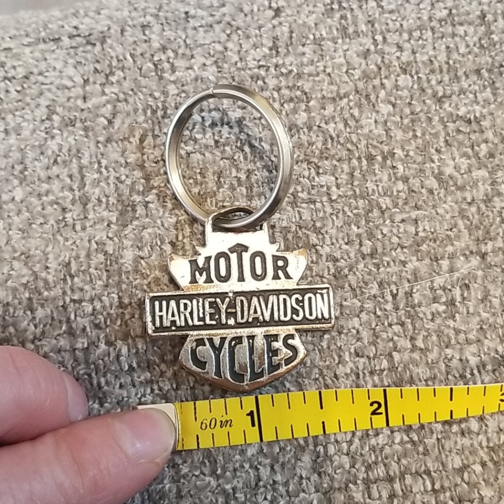 Vintage Harley-Davidson Cycles Keychain - Gem